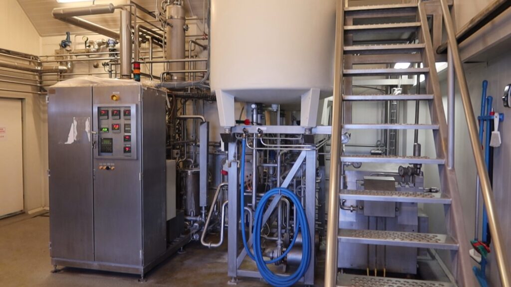 UHT Treatment & Aseptic Bag - In - Box Filling Line - 2.000 Litres/Hour ...